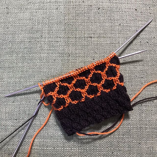 Tech Editor | Bewildered Panda Knits