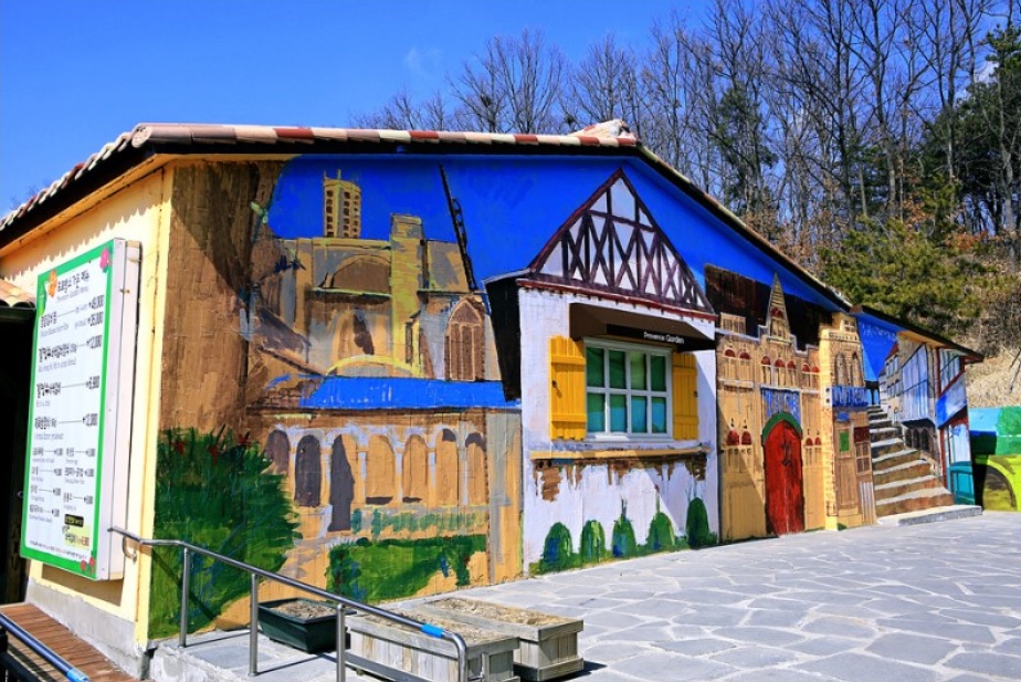 Paju Day Trip: Provence Village, Heyri Art Village | KoreaToDo