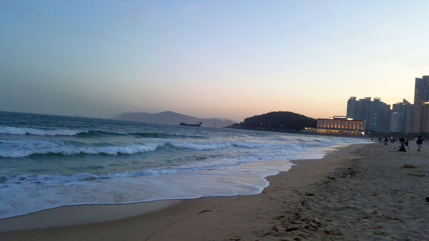 Haeundae Beach, Things to Do & How to Go Guide | KoreaToDo