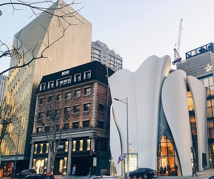 Cheongdam-dong Luxury Fashion Street & getting there - KoreaToDo