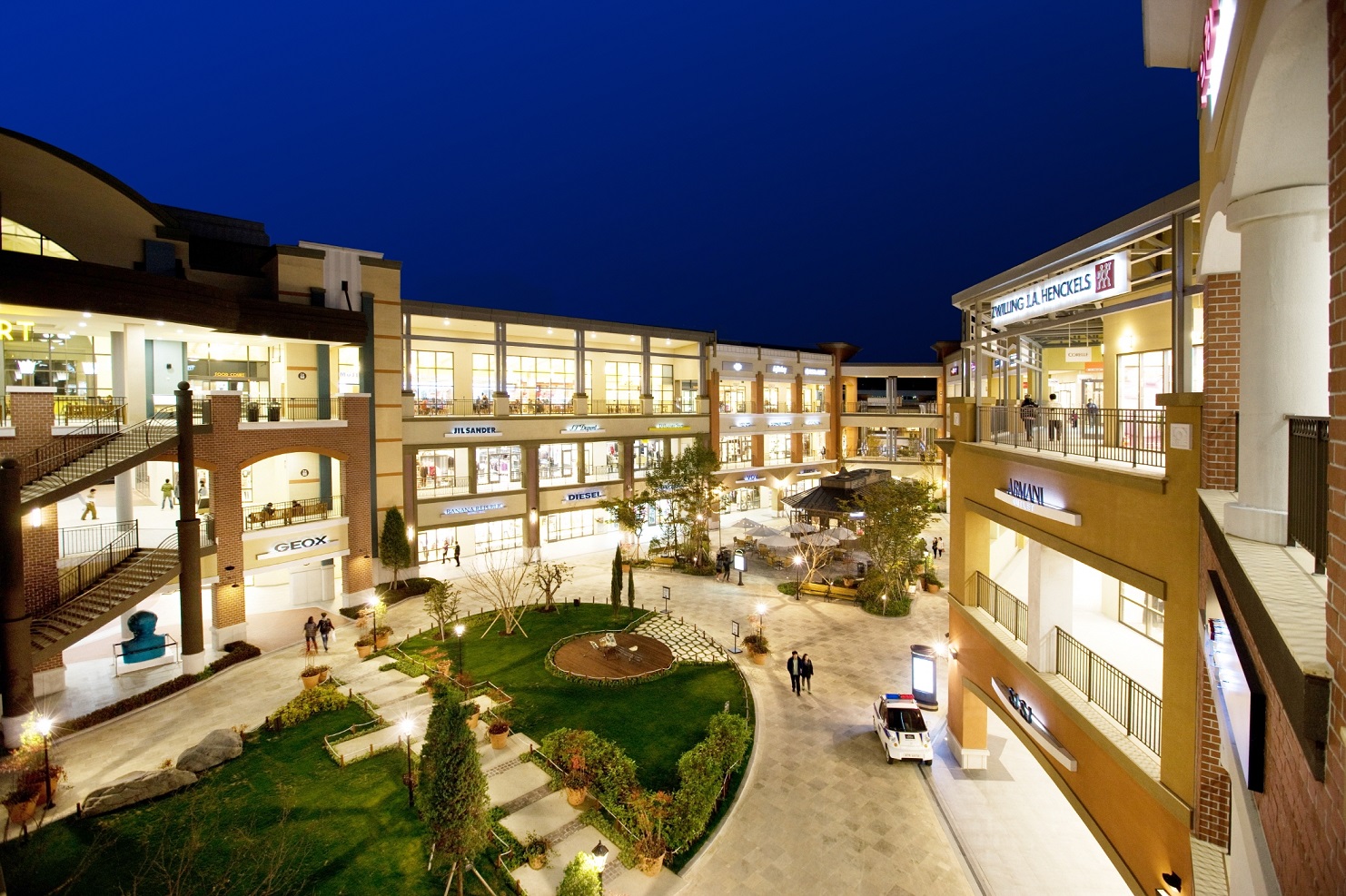 Paju Day Trip: Provence Village, Heyri Art Village | KoreaToDo