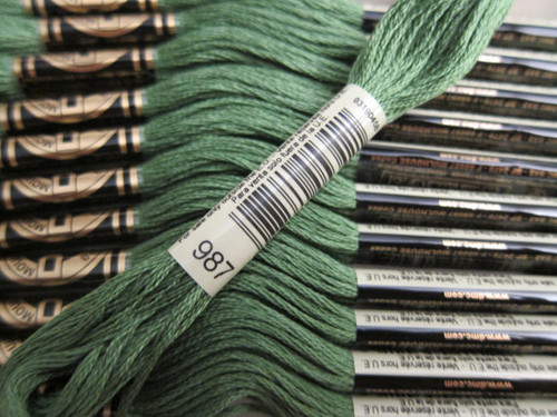 987 HILO PARA BORDAR DMC - FOREST GREEN DK | Bordar.cl