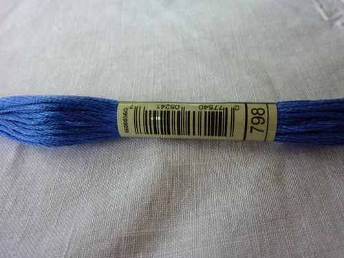 798 HILO PARA BORDAR DMC - DELFT BLUE DK | Bordar.cl