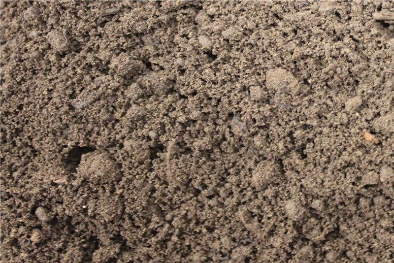 Quality Topsoil Loose load | Herts compost
