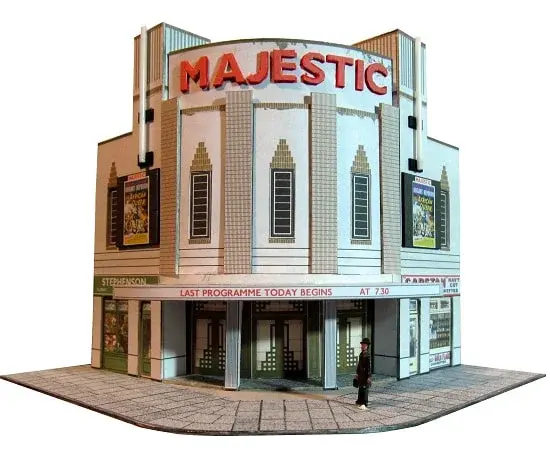 CMM Majestic Cinema 1/76 | Kingsway Models