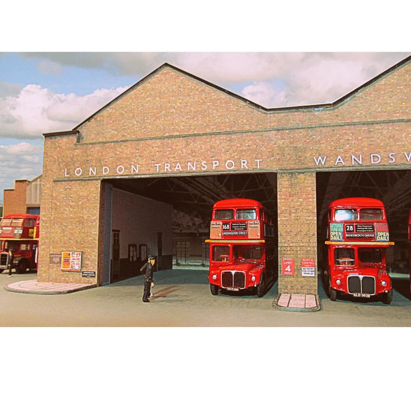 WD Wandsworth LT central bus garage 1/76 | Kingsway Models