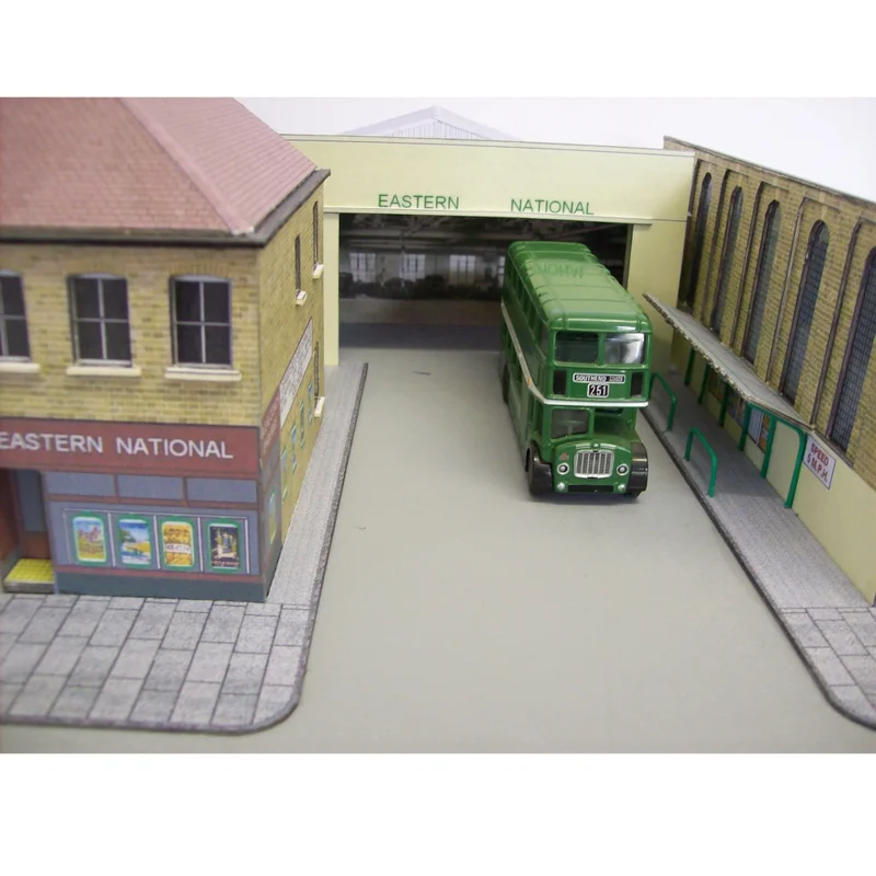 ENWG Eastern National Wood Green bus depot 1/76 | Kingsway Models