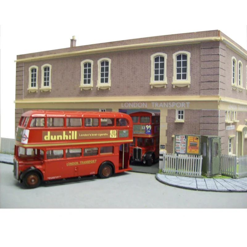 AM Plumstead LT central bus garage 1/76 | Kingsway Models