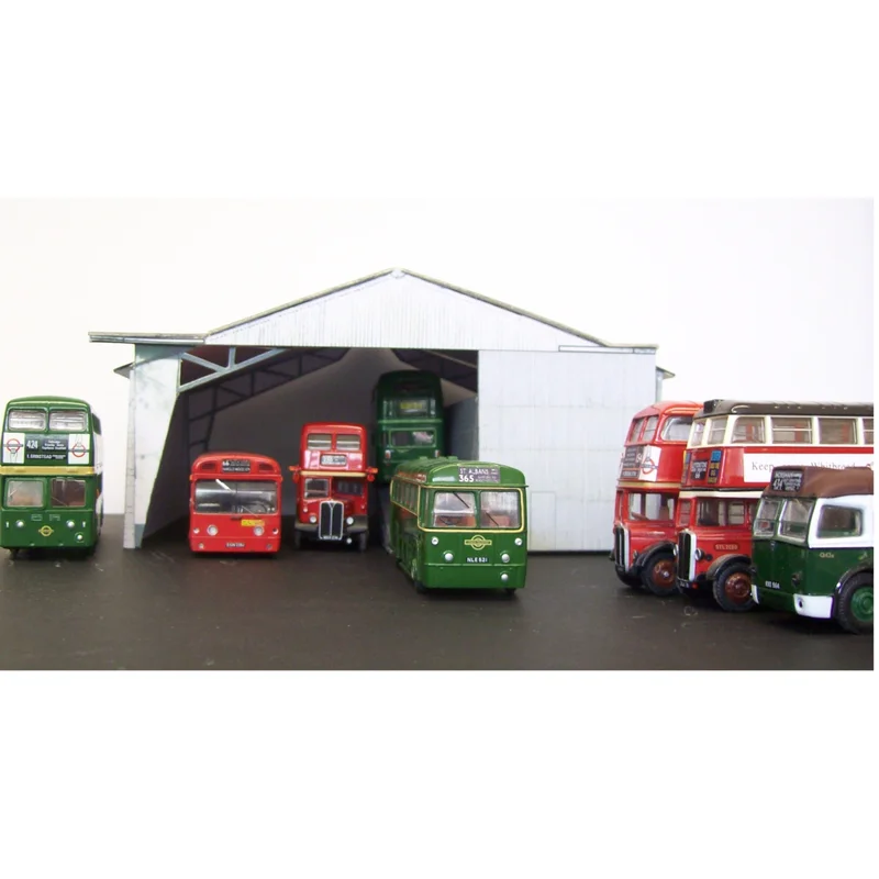 COB (Former) Cobham bus museum 1/76 | Kingsway Models