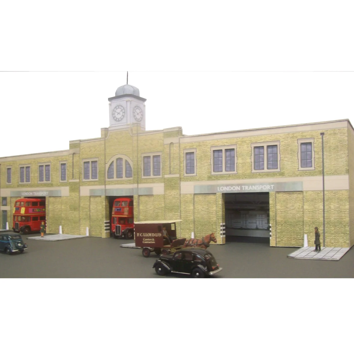 AH Nunhead LT central bus garage 1/76 | Kingsway Models