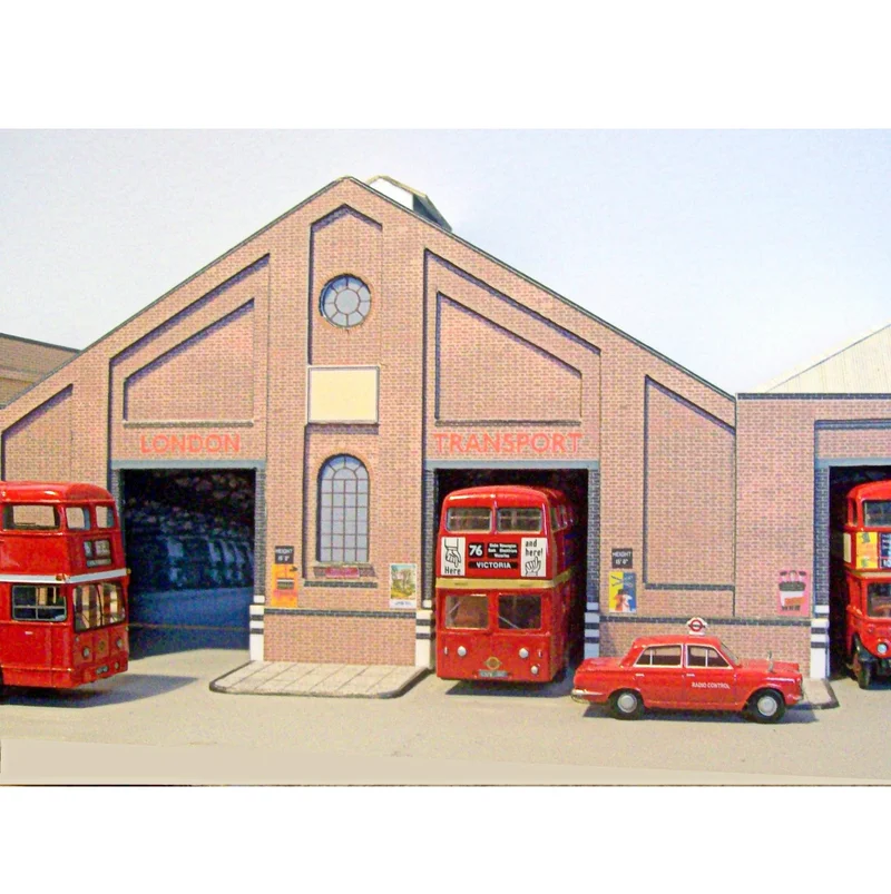AR Tottenham LT central bus garage 1/76 | Kingsway Models
