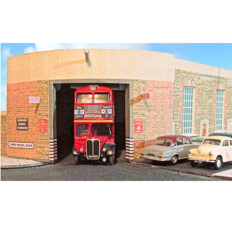 TB Bromley LT central bus garage 1/76 | Kingsway Models