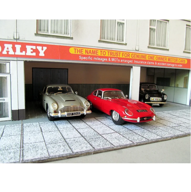 OSHC Second hand car dealer 1/43 | Kingsway Models
