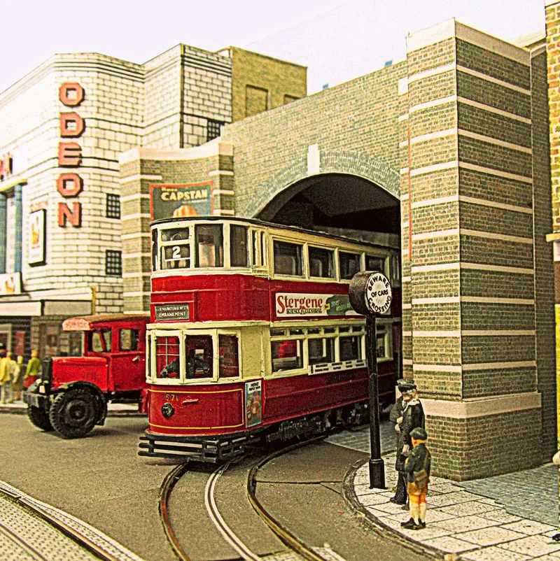 CTD Camberwell LCC / LT tram depot entrances 1/76 | Kingsway Models