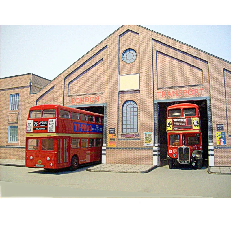 AR Tottenham LT central bus garage 1/76 | Kingsway Models