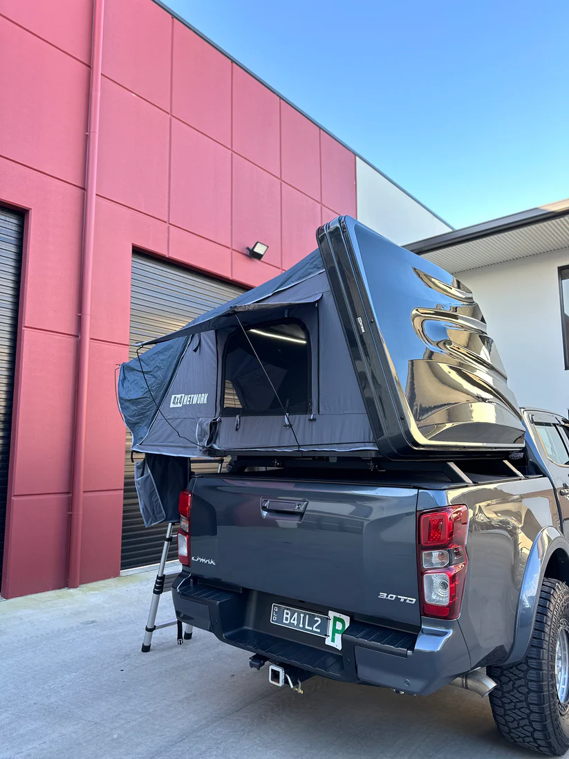 MegaLuxe1300 Fold-Out Roof Top Tent | Curries Customs