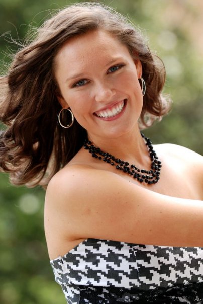 Goal Post Interview: Laura Pennington - Alexis Donkin