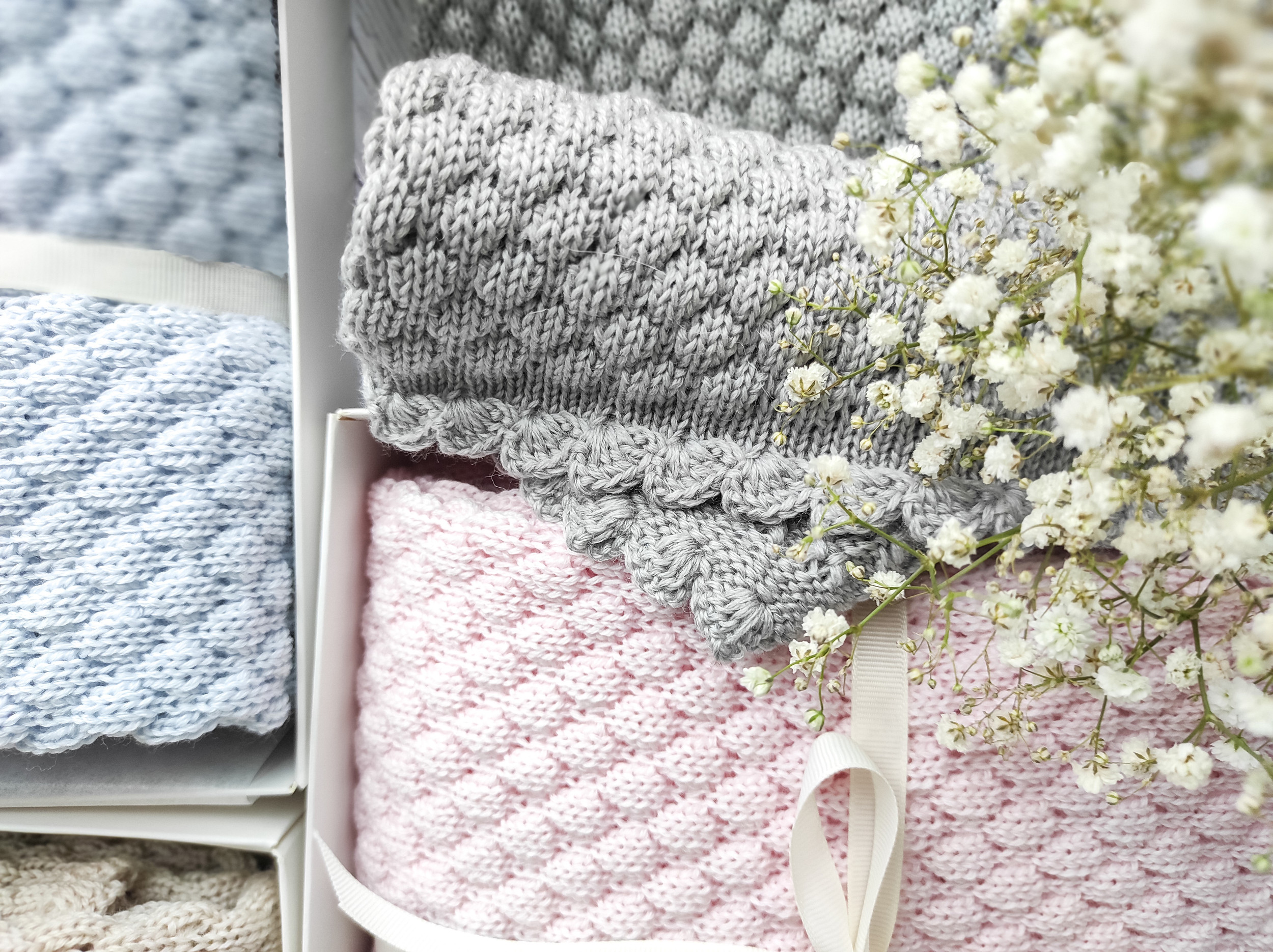 About Us | SigiKnit store