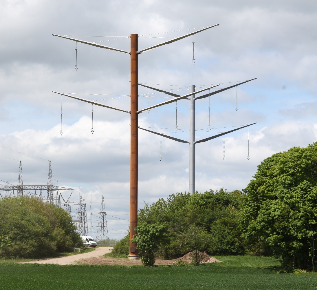 Eagle Pylon | powerpylons