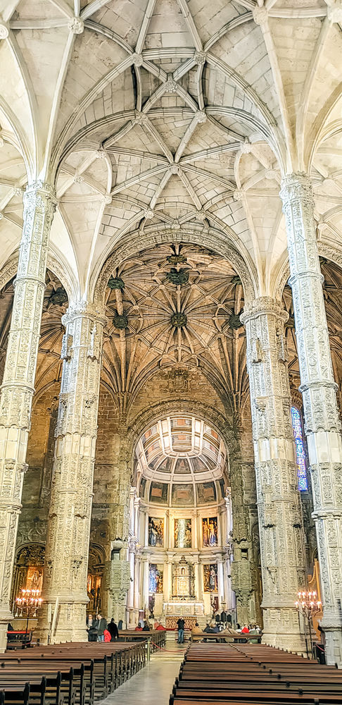 A 48 Hour Lisbon City Guide - Where to Go and Stay