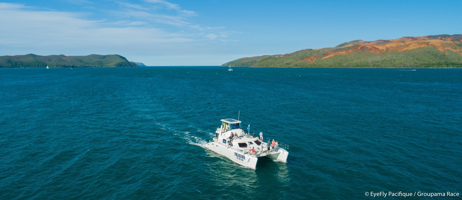 Catamarans À Moteurs | Catamarine | Hydrofoils | Nouvelle-Calédonie
