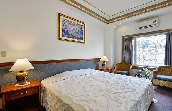 ROOMS | The Spring Hotel