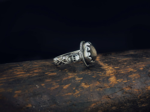 Skull & Snake Toadstone Amulet - | Alex Karbo