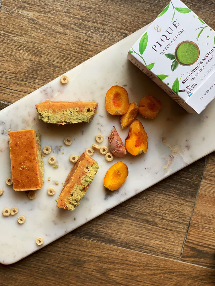 Peach Matcha Cereal Bars (Vegan & Low Carb)