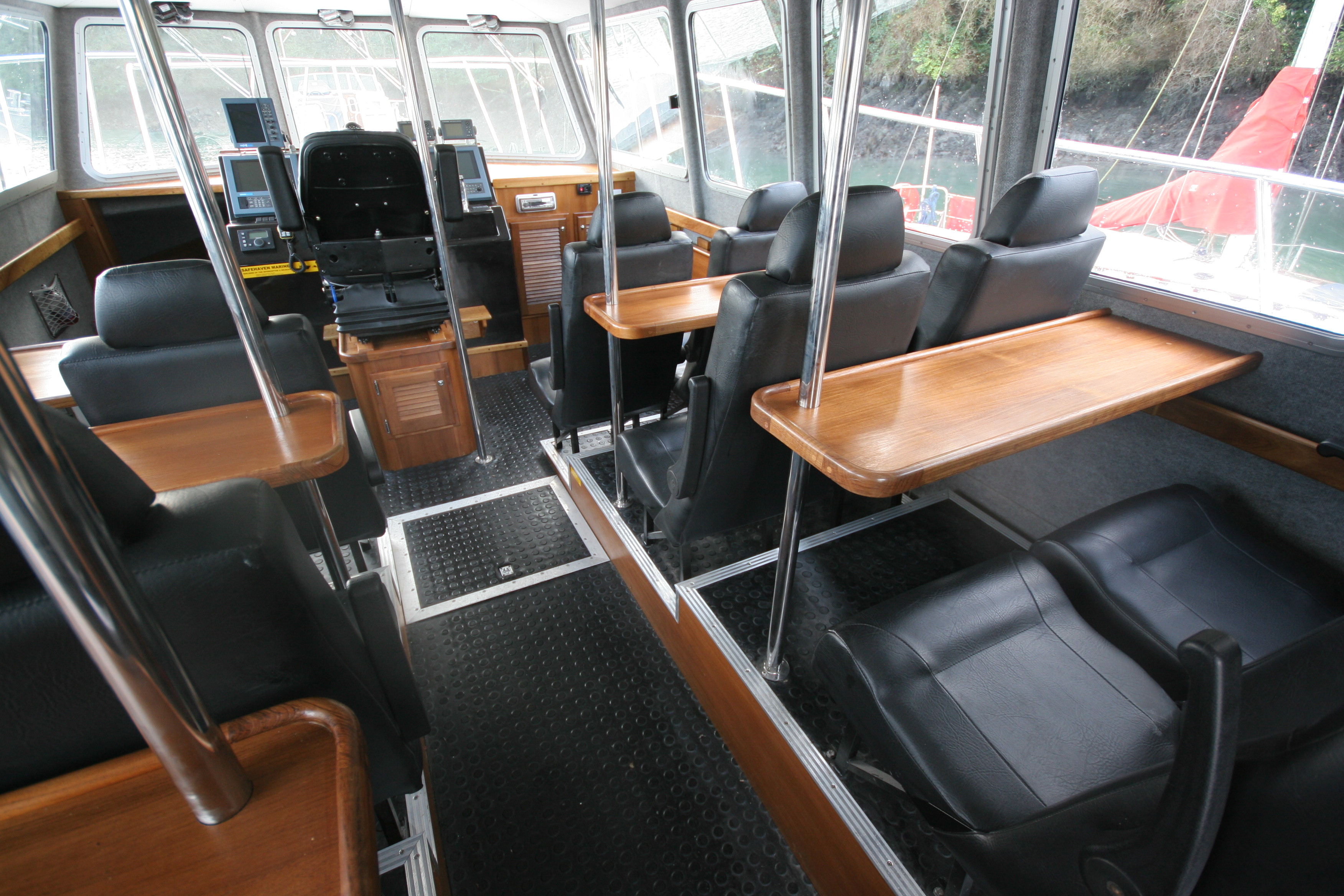 Interceptor 55 Crew | safehavenmarine