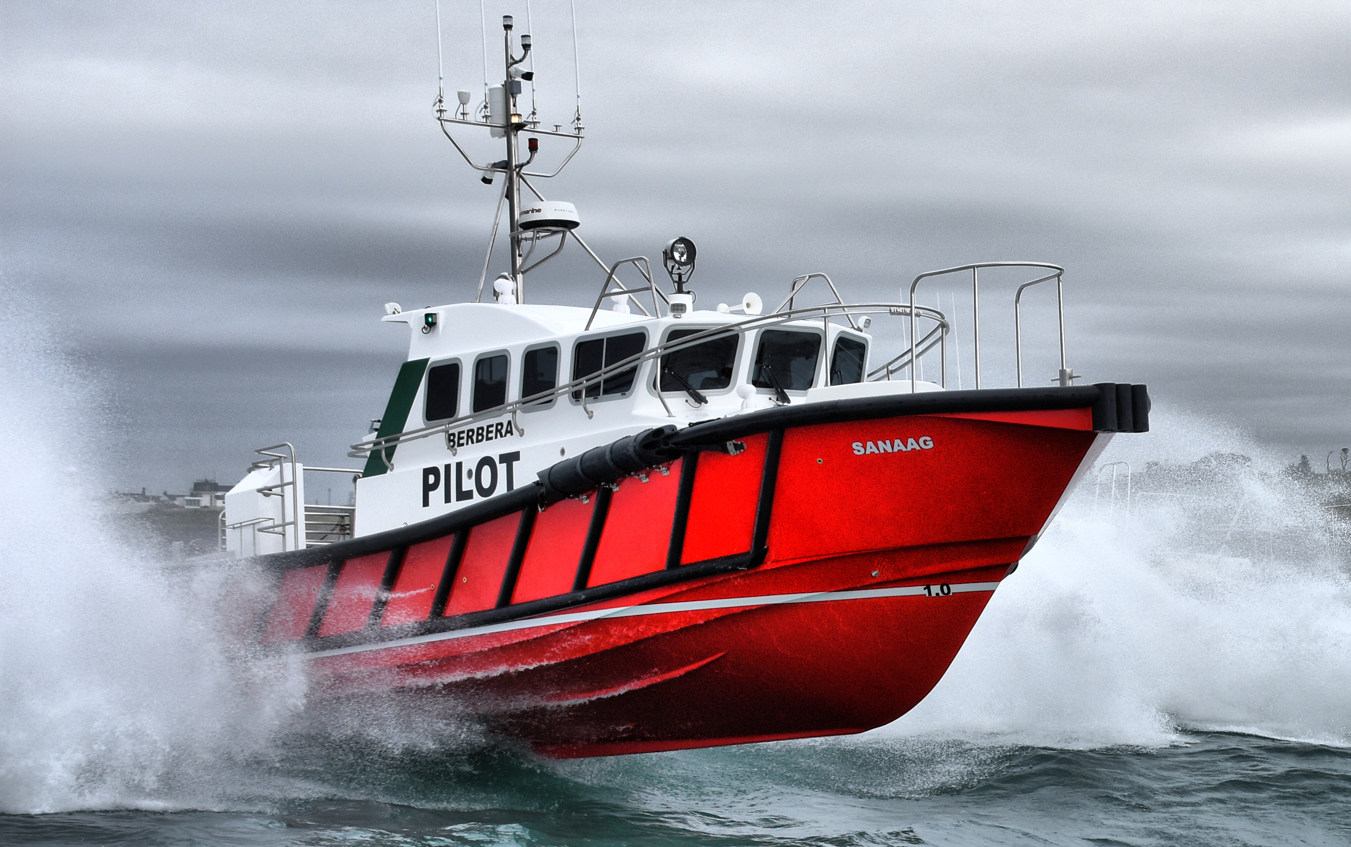 Interceptor 38 Pilot | safehavenmarine