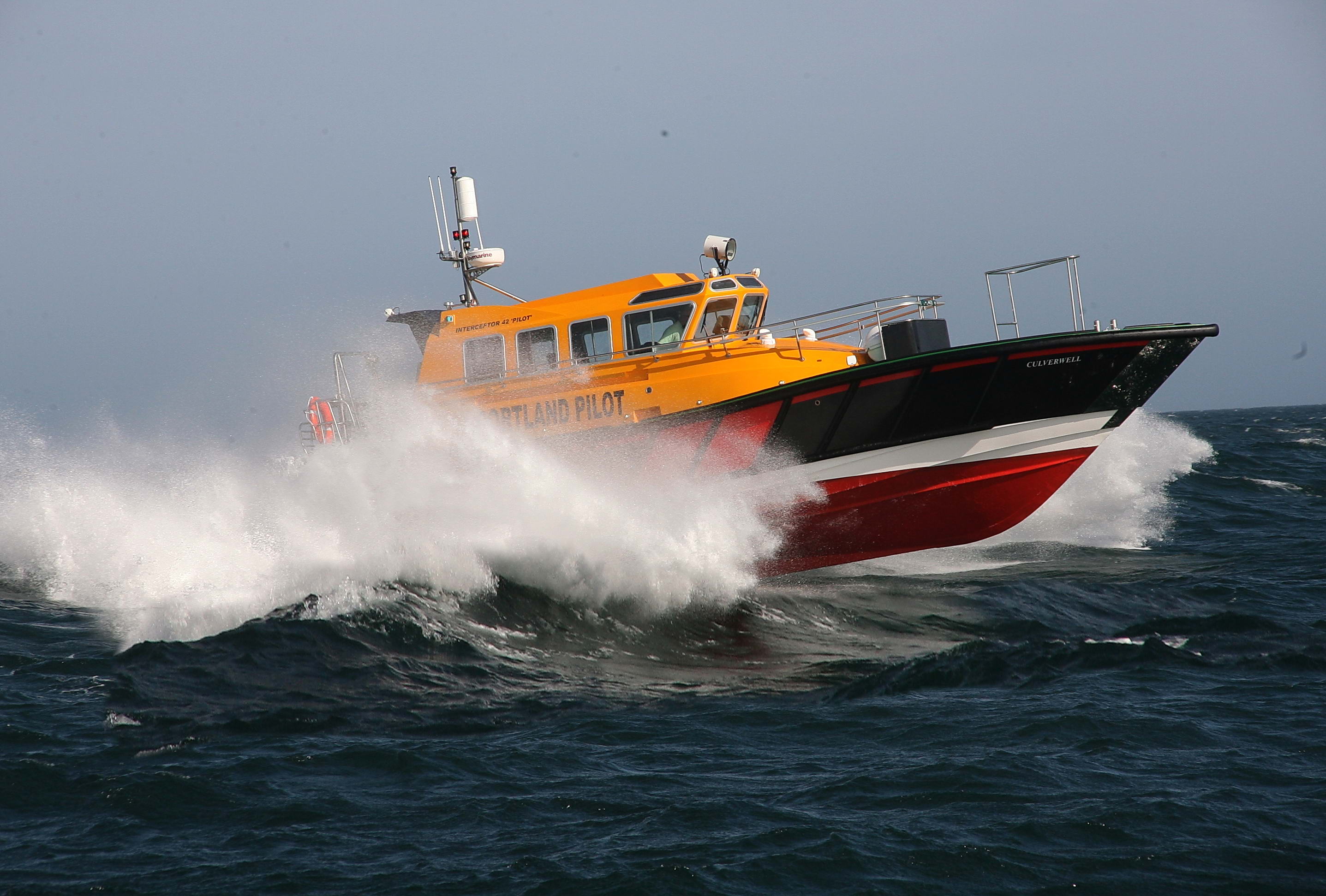 Interceptor 42 Pilot | safehavenmarine