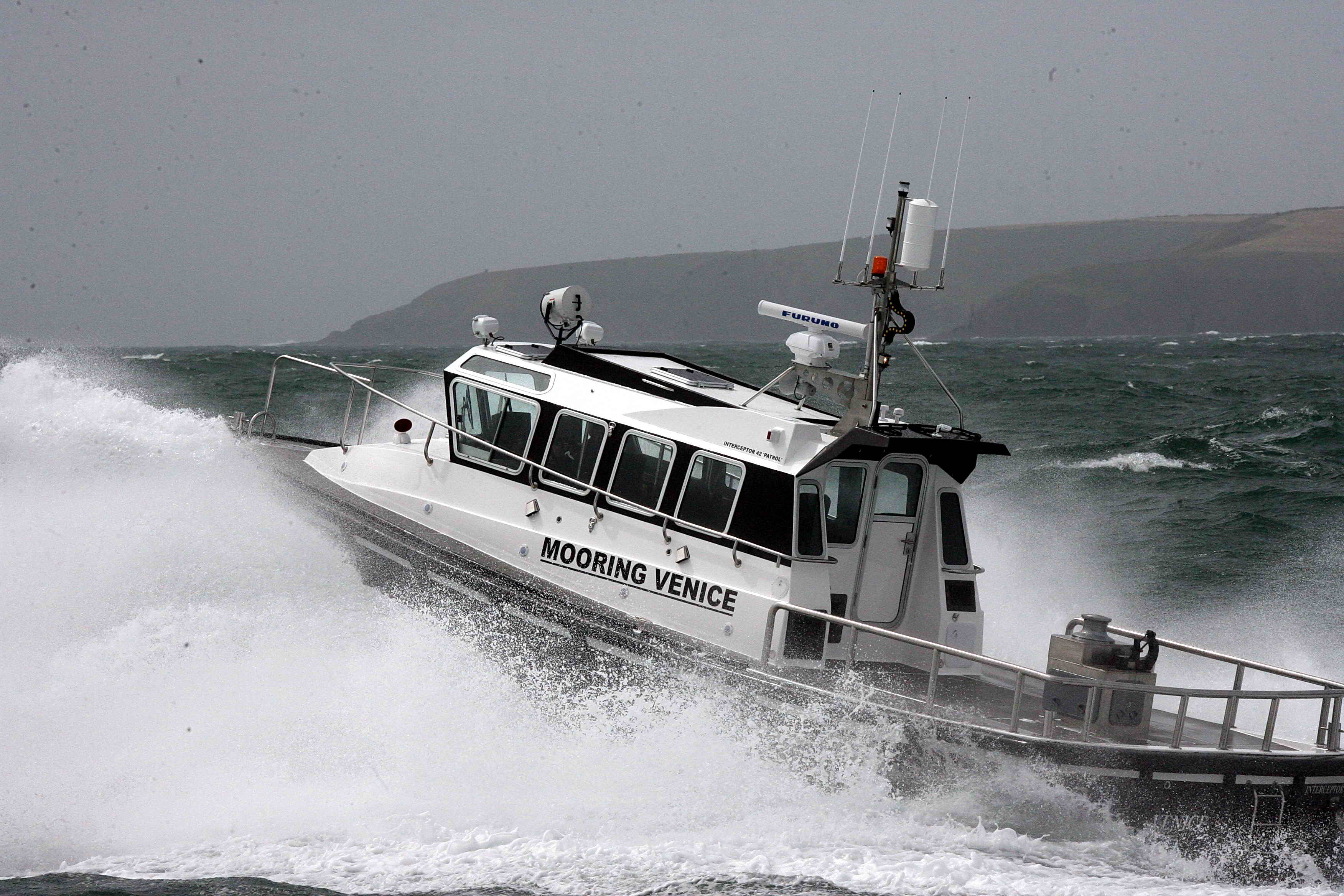 Interceptor 42 Crew | safehavenmarine