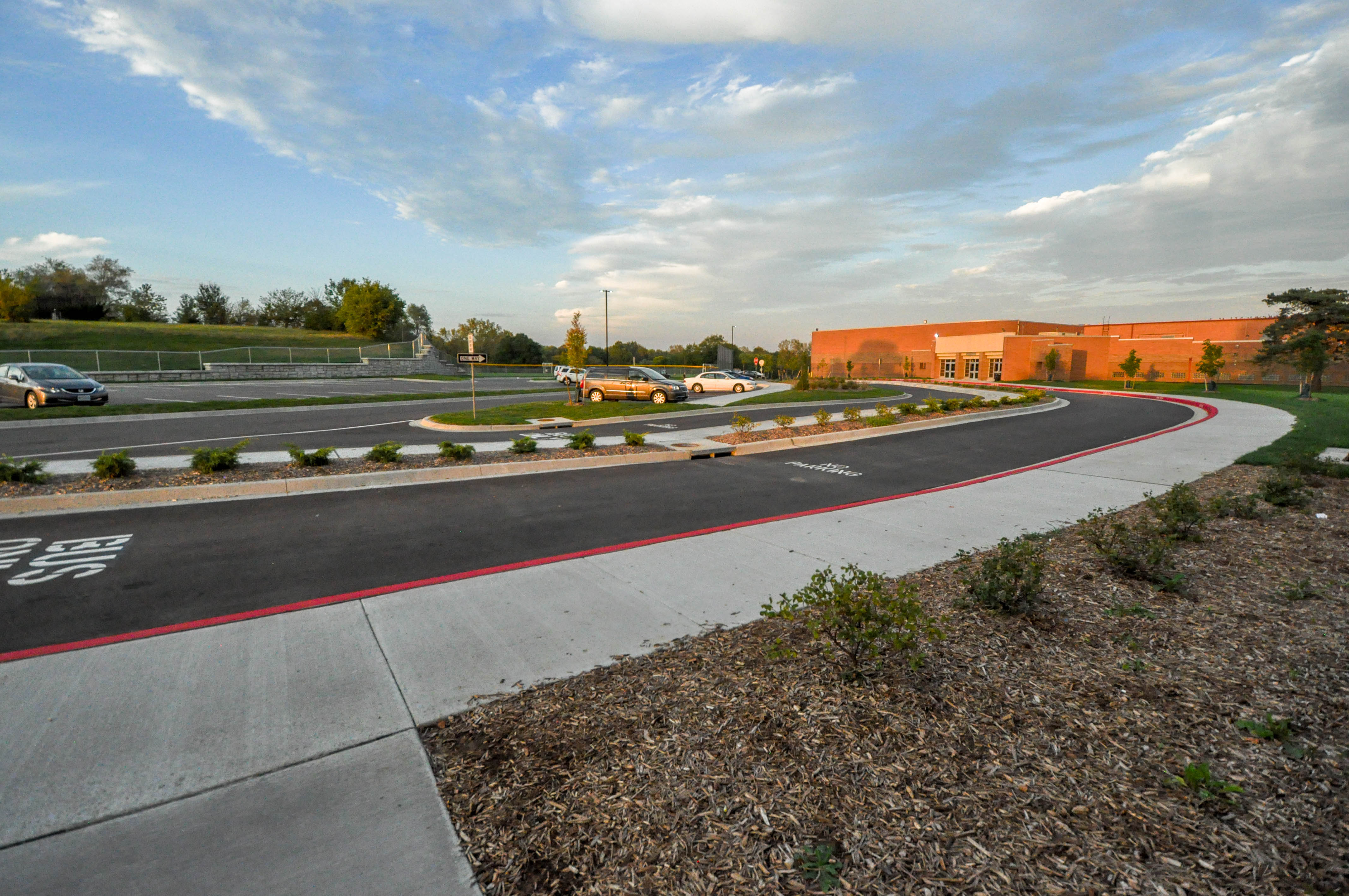 Grandview High School Bus Drop off and Parking Lot Reconfiguration