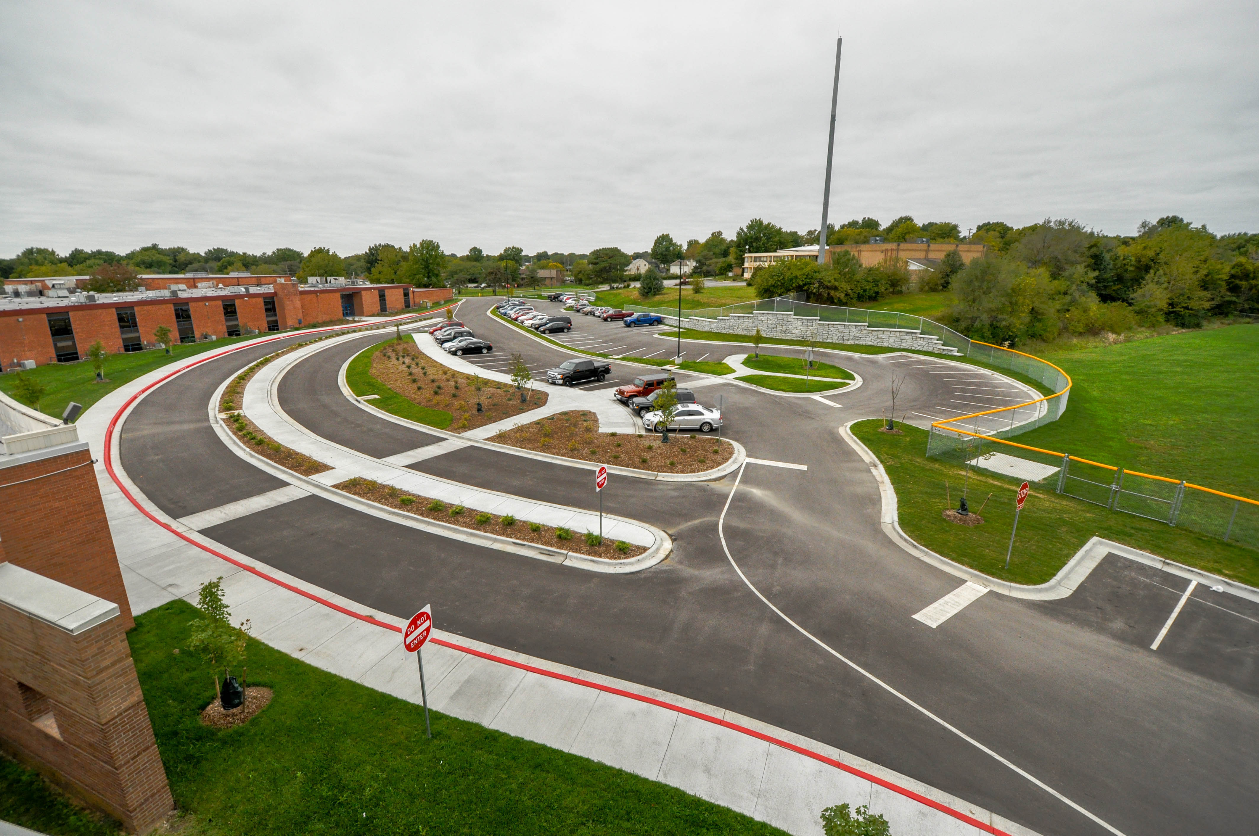 Grandview High School Bus Drop off and Parking Lot Reconfiguration