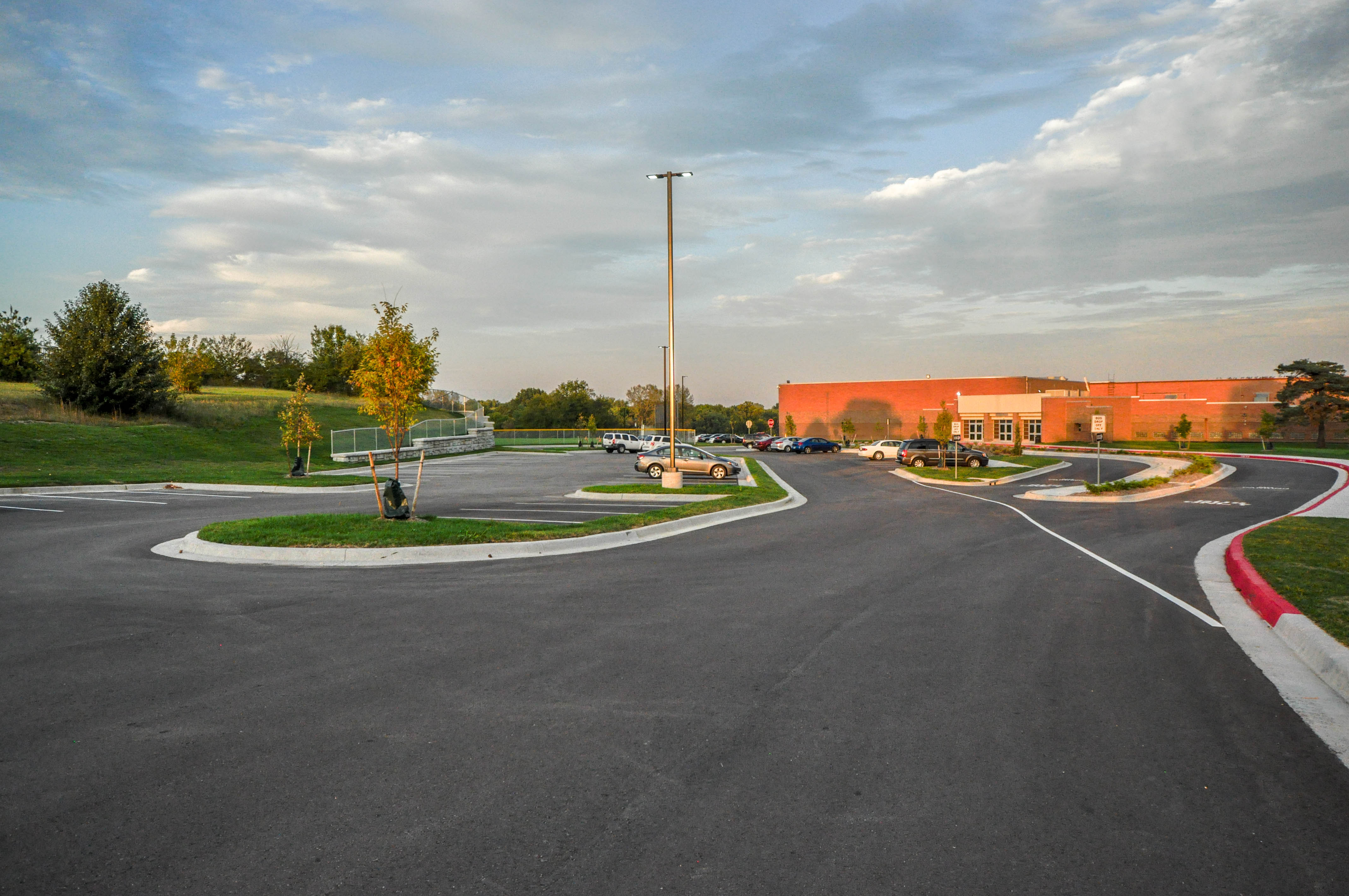 Grandview High School Bus Drop off and Parking Lot Reconfiguration