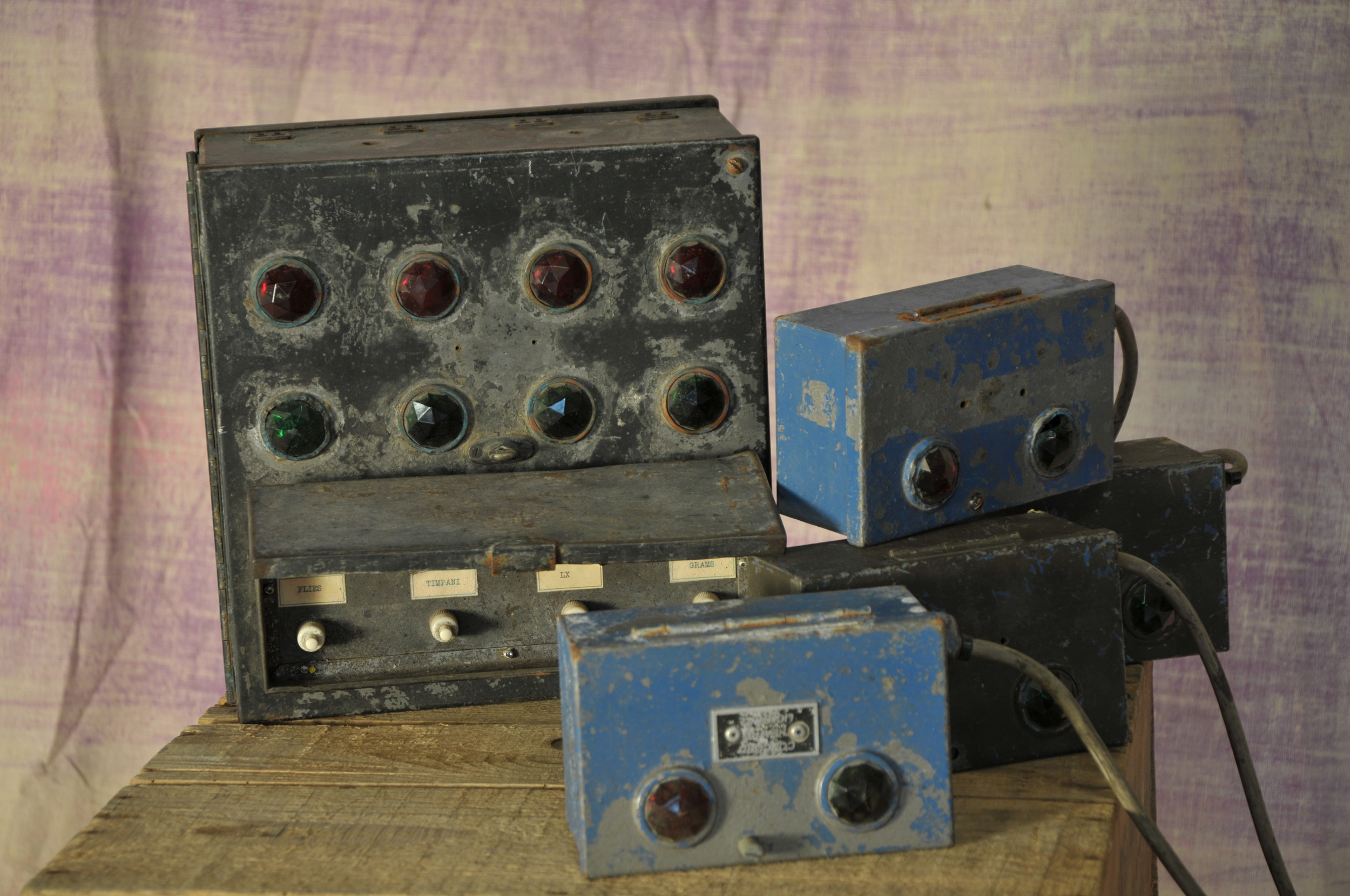 Cue Light System | Ancient Lights