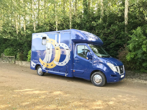 2016 Stallion Stall Van | JS Horsetrucks