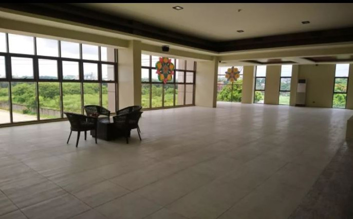 APC Building - Office Space For Lease Rent in First Cavite Industrial ...