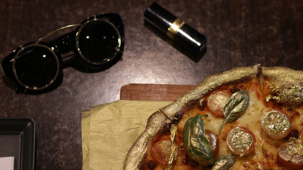 23 Carat Gold Pizza