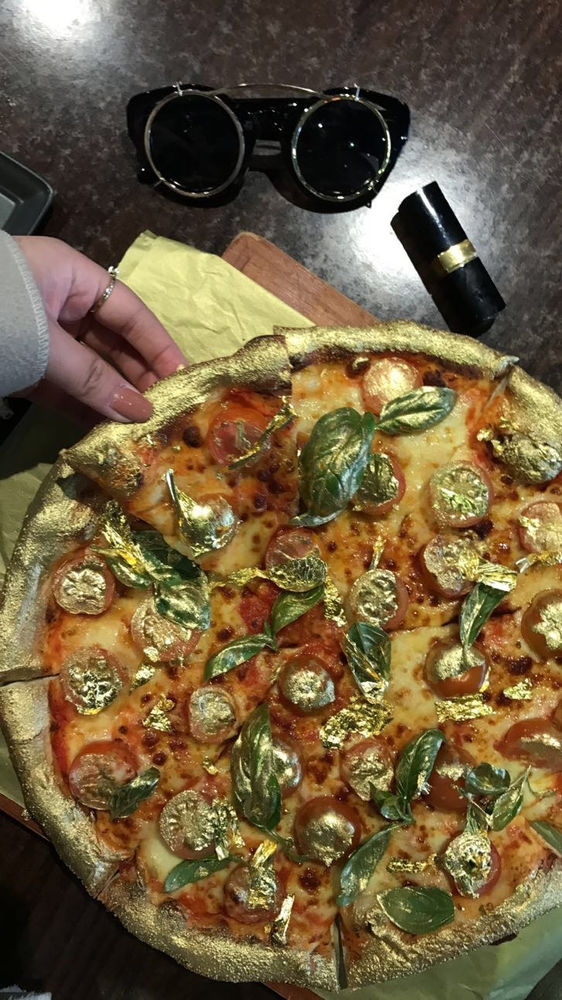 23 Carat Gold Pizza