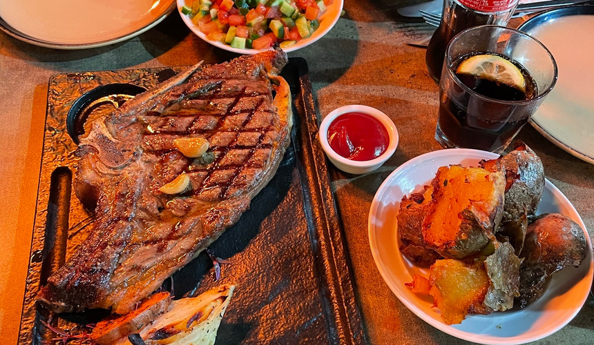 Lechem Basar Kosher Steakhouse: Diner and Delights at Tel Aviv, Israel ...