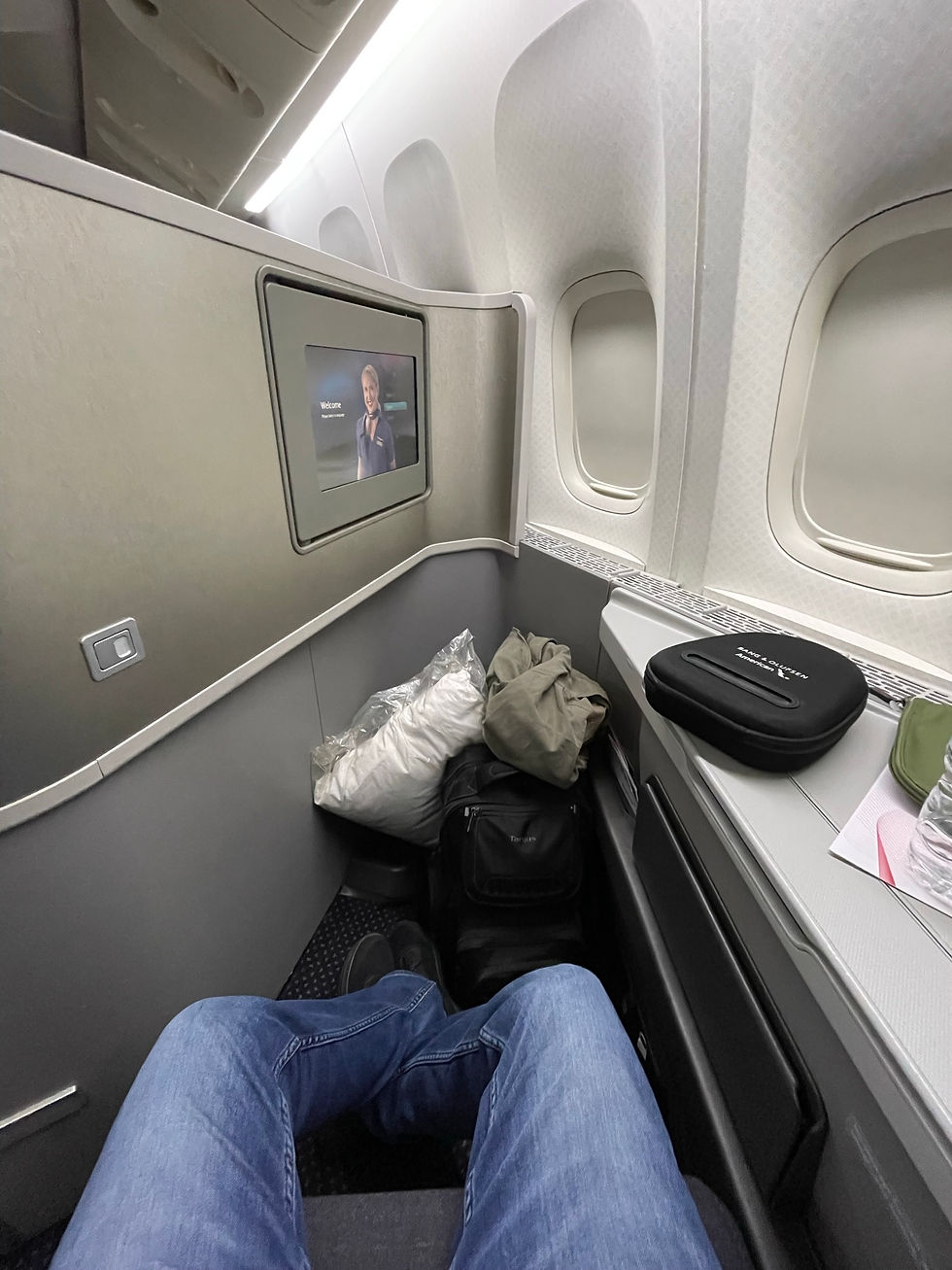 Sky-High Slumber: My Journey in American Airlines' Flagship Business Class with Lie-Flat Luxury