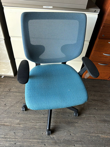 Keilhauer Simple Chair-Guelph(5) | Ufficio Furniture
