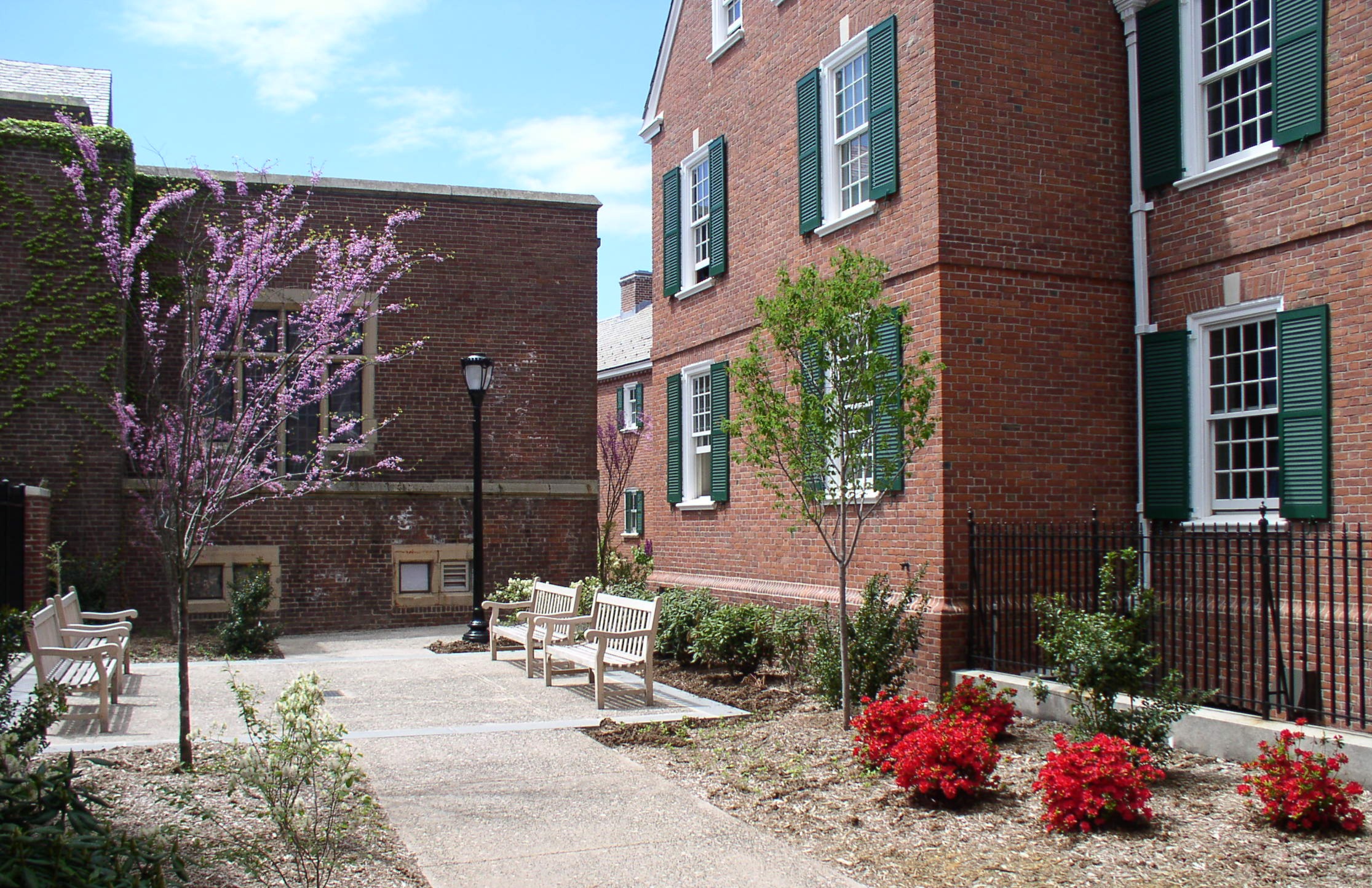 Pierson College - Yale | towersgolde-web