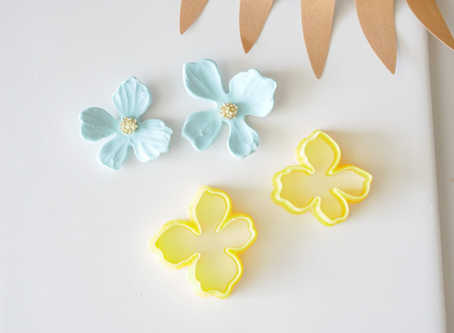 Organic Flower Shapes | Hello Cutters