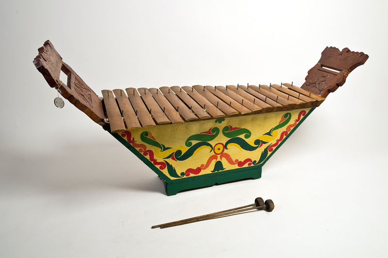 Behind the Scenes: The Making of the “First Lady of Philippine Music”