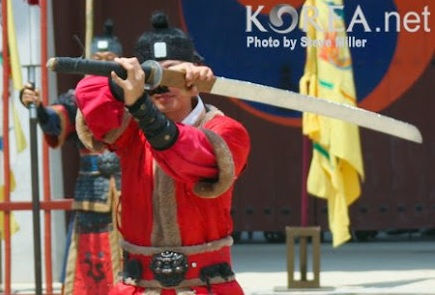 Deciphering General Qi Jiguang's Long Saber