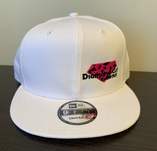 White Flat-Bill Snap Back Ball Cap | diamondcutlawns