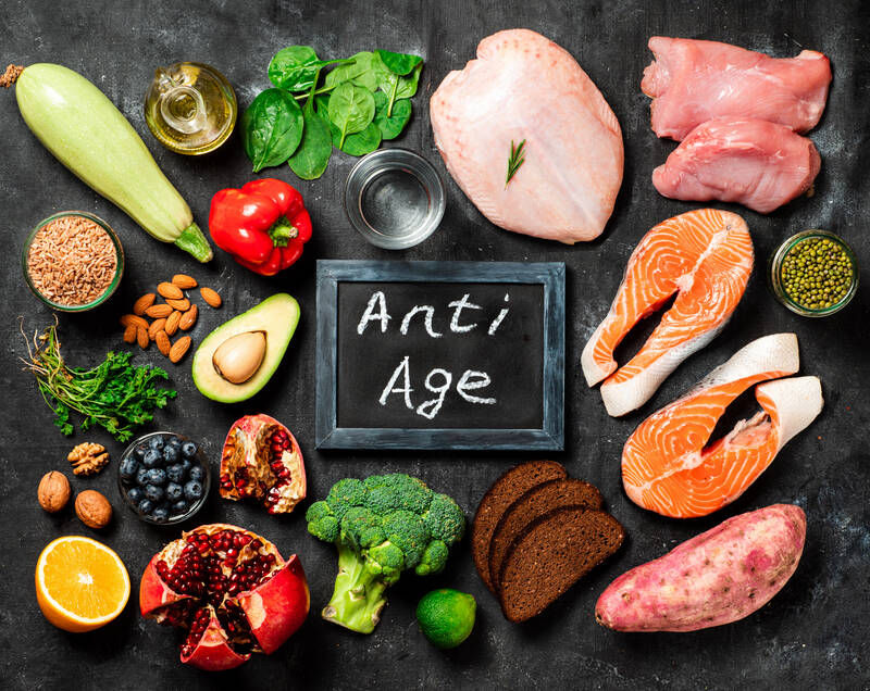 Healthy aging with nutrition