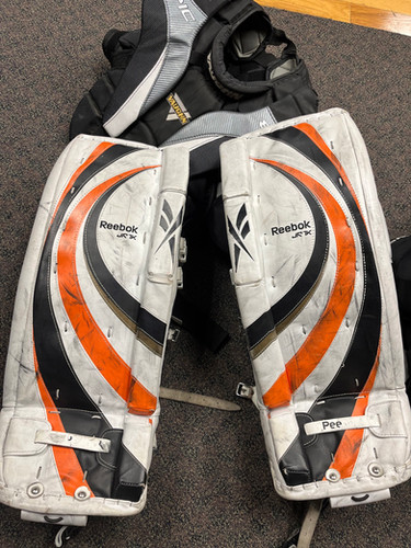 PreWorn Goalie Set up | Skatebladz.com